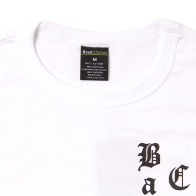 バックチャンネル オールド イングリッシュ ロゴ T | BACK CHANNEL, OLD ENGLISH LOGO T - TWO ...